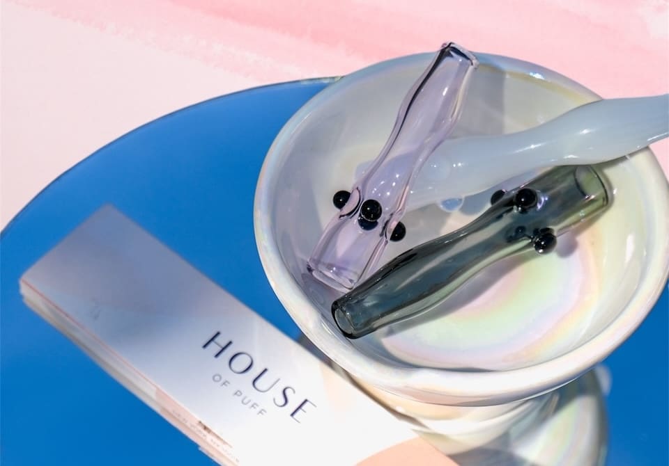 12 Secrets for How to Clean a Pipe - House Of Puff